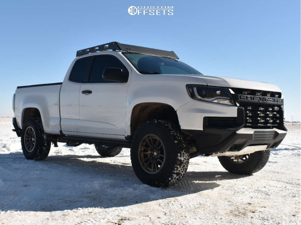 2016 Chevrolet Colorado with 17x8.5 Icon Alloys Vector 6 and 265/70R17 ...