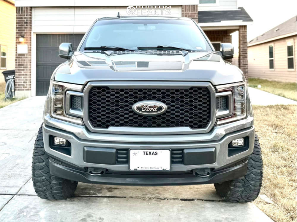 2018 Ford F-150 with 20x12 -44 Hostile Rage and 35/12.5R20 Milestar Patagonia M/t-02 and ...