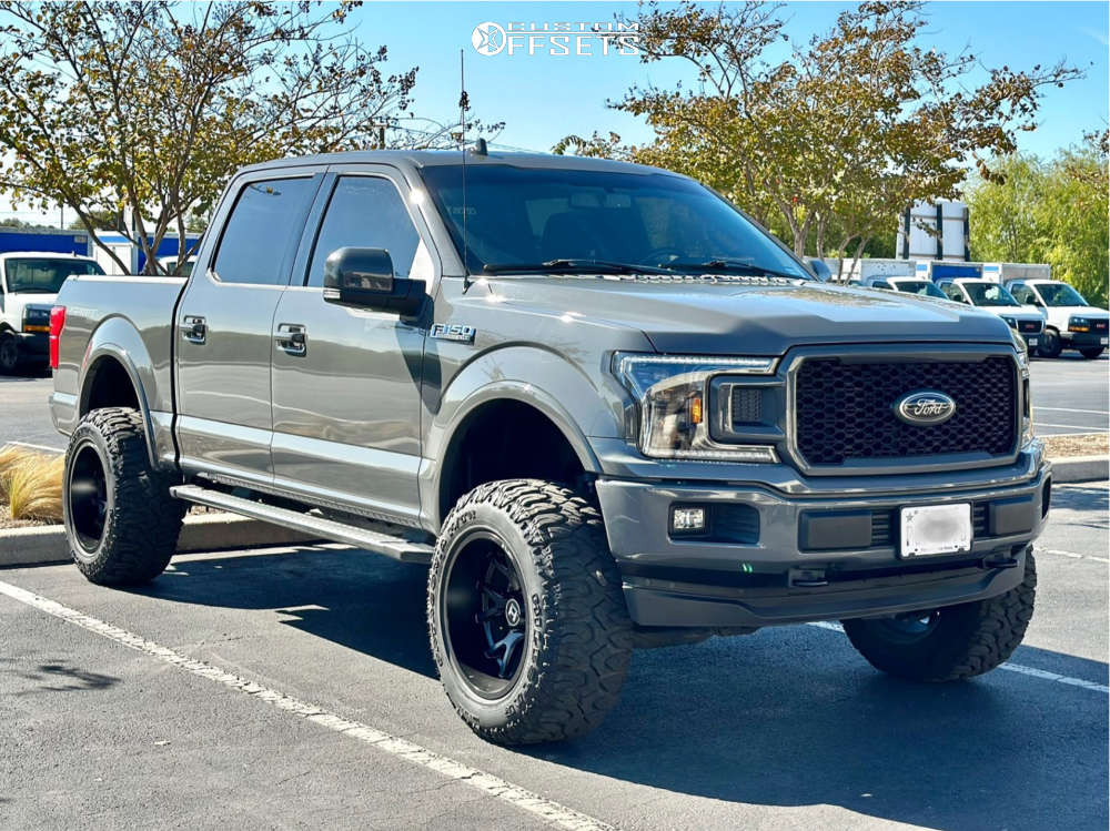 2018 Ford F-150 with 20x12 -44 Hostile Rage and 35/12.5R20 Milestar Patagonia M/t-02 and ...