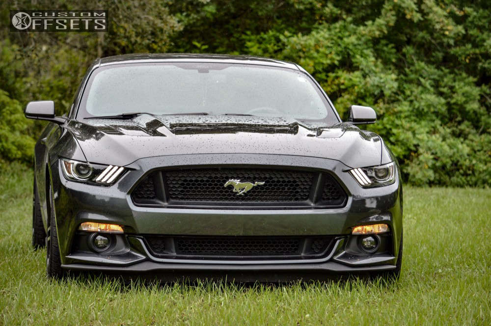 2016 Ford Mustang with 19x8.5 30 American Muscle and 245/40R19 Delinte ...