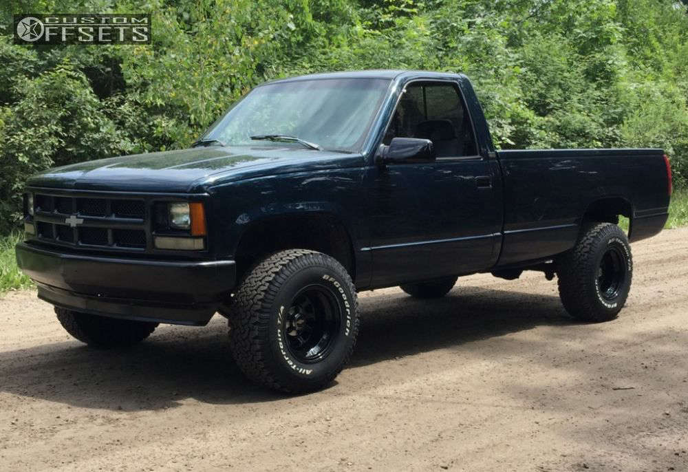 1993 Chevrolet C1500 with 15x10 -44 Pro Comp Series 52 and 32/11.5R15 ...