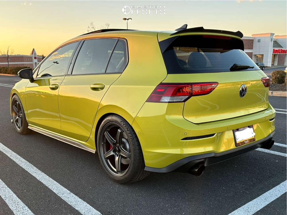 2022 Volkswagen GTI with 18x8.5 42 Konig Neoform and 245/40R18 ...