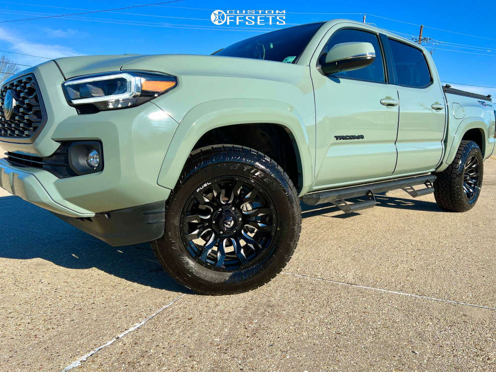 2022 Toyota Tacoma with 18x9 1 Fuel Blitz and 265/65R18 Toyo Tires Open ...