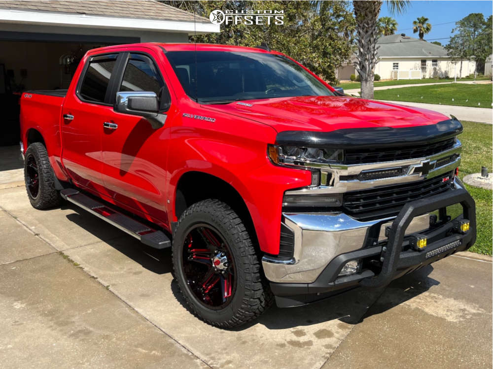 2021 Chevrolet Silverado 1500 with 20x10 -25 Vision Razor and 275/55R20 ...
