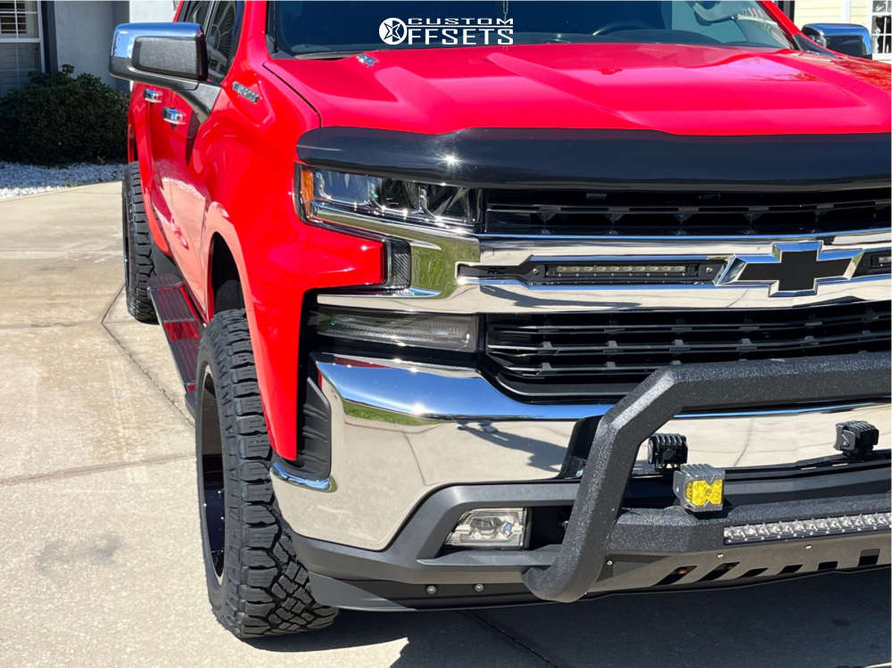 2021 Chevrolet Silverado 1500 with 20x10 -25 Vision Razor and 275/55R20 ...