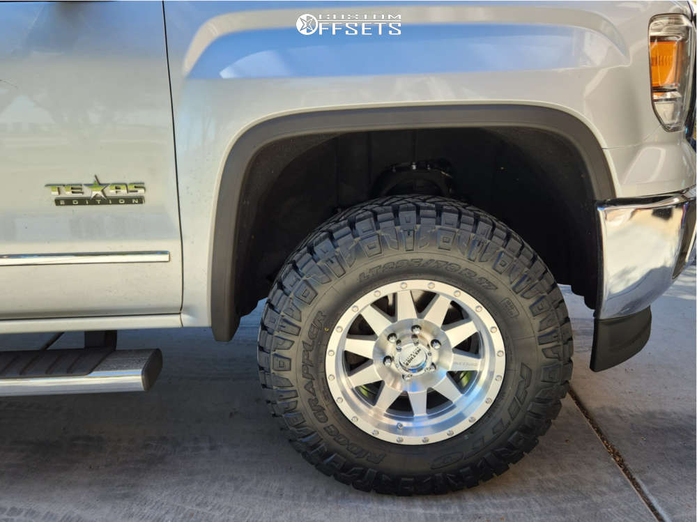 2015 GMC Sierra 1500 with 17x8.5 0 Method MR315 and 295/70R17 Nitto ...