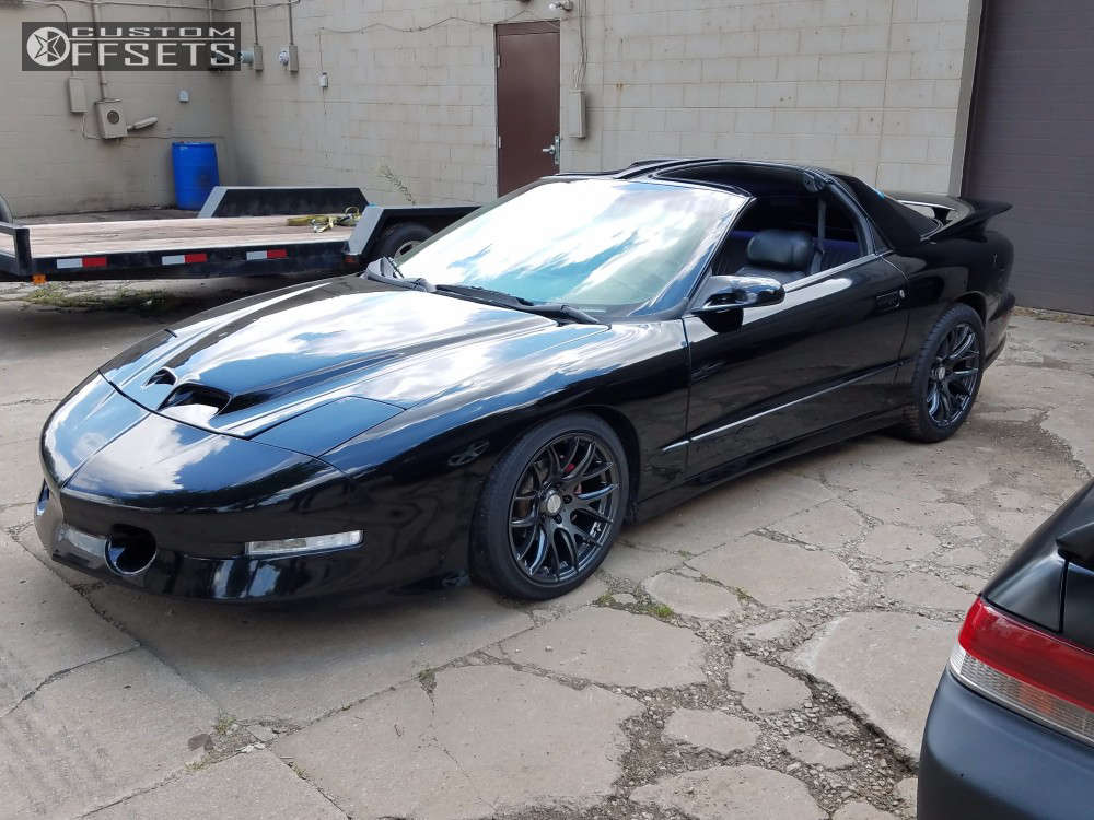1995 Pontiac Firebird with 18x9.5 25 ESR SR12 and 255/40R18 Sumitomo ...