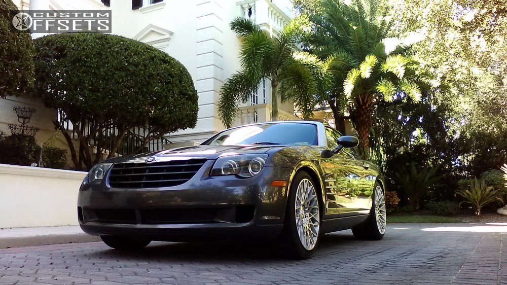 2004 Chrysler Crossfire with 18x8 40 Niche Citrine and 225/40R18 Nitto ...
