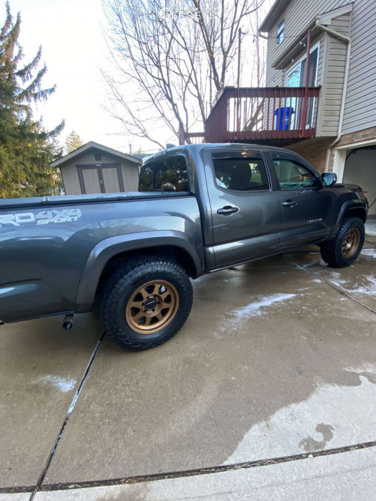2020 Toyota Tacoma with 17x8.5 0 Method Mr701 and 265/70R17 Falken ...