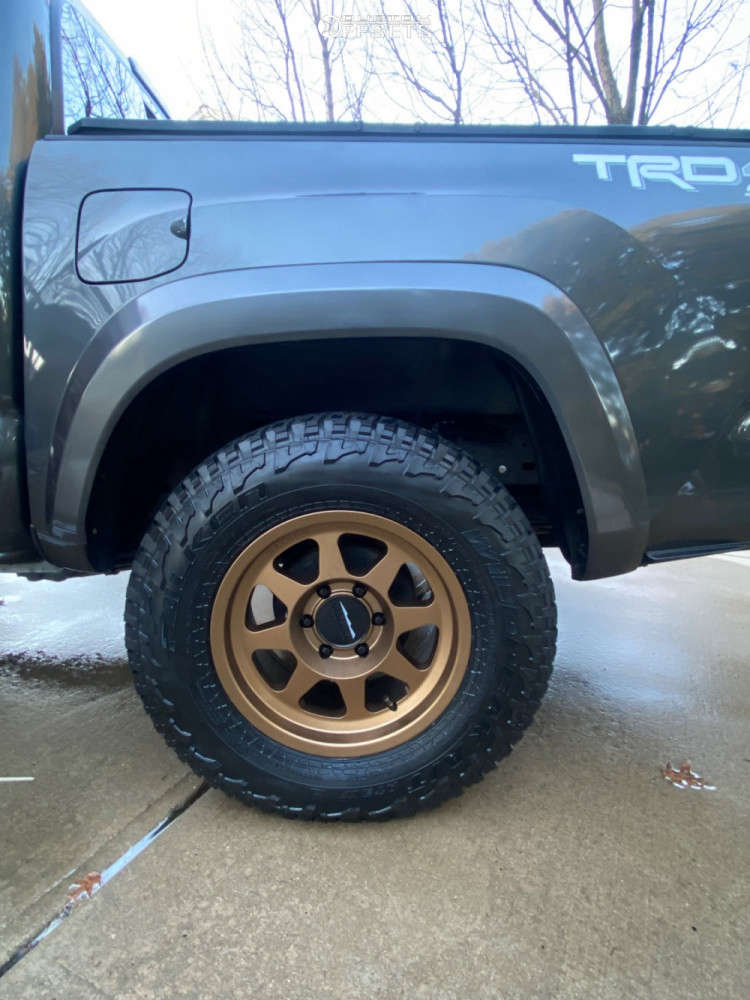 2020 Toyota Tacoma with 17x8.5 Method Mr701 and 265/70R17 Falken ...