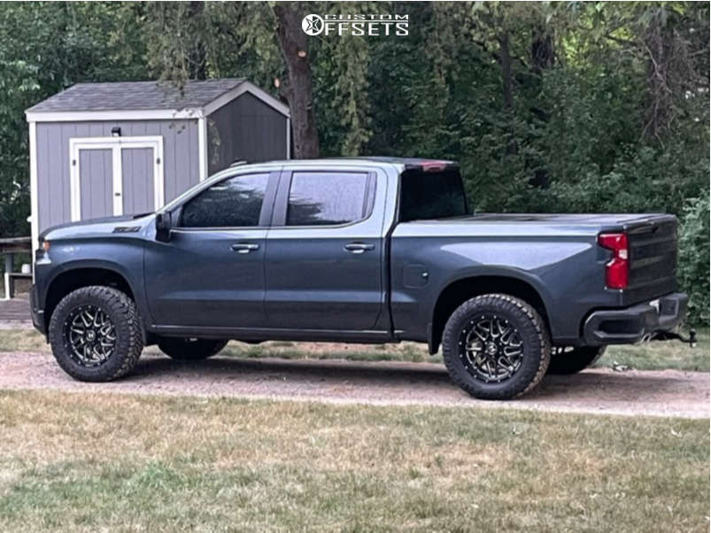 2022 Chevrolet Silverado 1500 with 20x9 0 Hostile Sprocket and 295 ...
