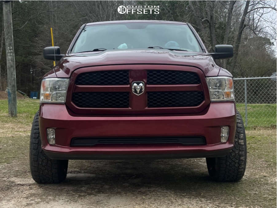 2016 Ram 1500 with 20x12 -44 Hardrock Gunner and 285/55R20 Toyo Tires ...