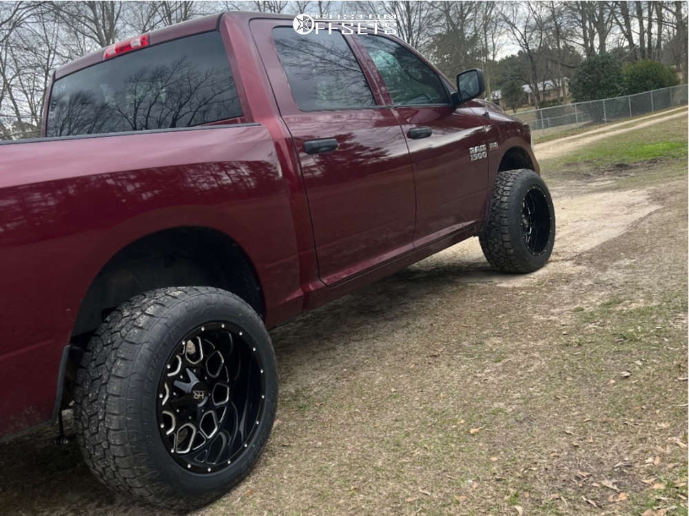 2016 Ram 1500 with 20x12 -44 Hardrock Gunner and 285/55R20 Toyo Tires ...