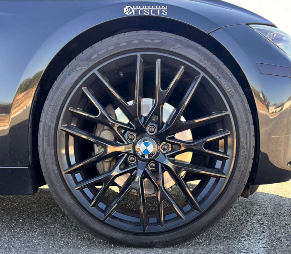 2013 BMW 335i XDrive with 20x9 35 Touren Tr91 and 255/35R20 Nitto ...