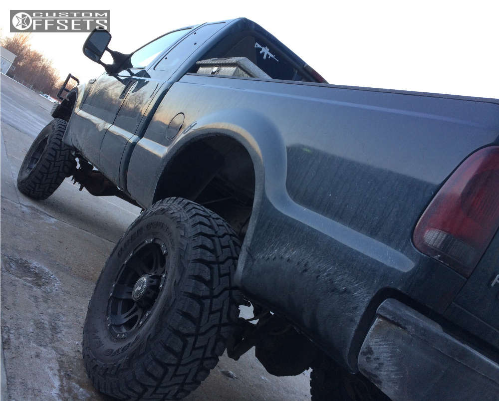 1999 Ford F-250 Super Duty with 17x9 0 Raceline Raptor and 37/12.5R17 ...