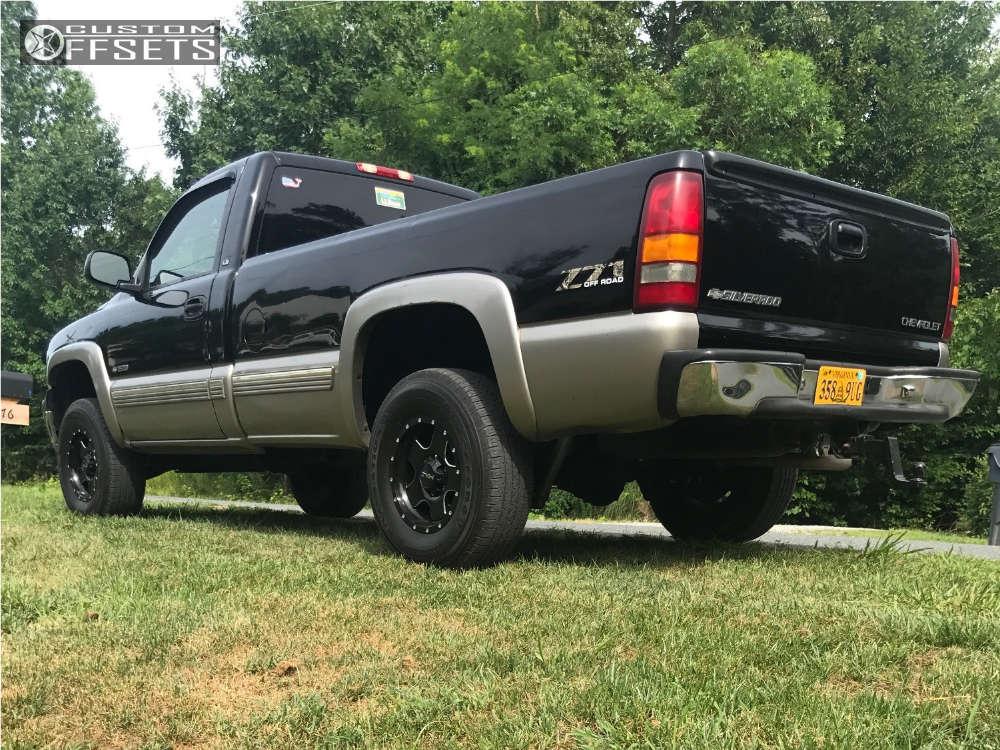 2000 Chevrolet Silverado 1500 with 16x8 0 Helo He886 and 265/75R16 ...