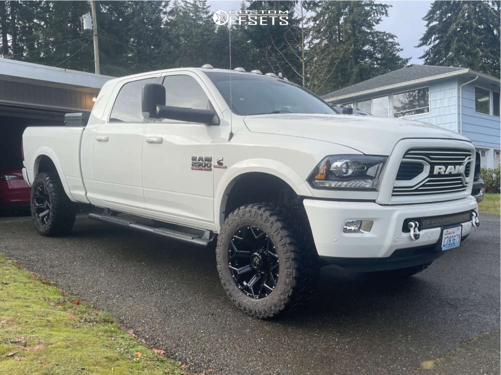 2018 Ram 2500 with 20x10 -19 Revenge Offroad Rv-202 and 35/12.5R20 ...