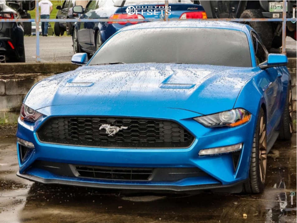 2020 Ford Mustang with 19x10 35 SVE R357 and 285/35R19 General G-max Rs ...