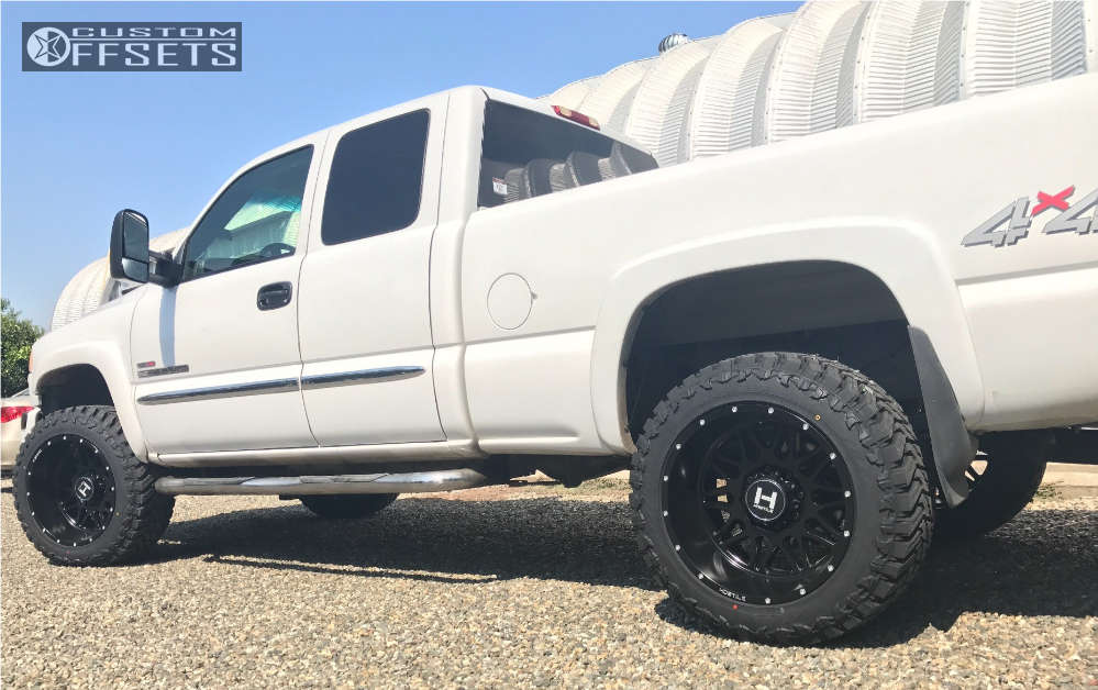 2003 GMC Sierra 2500 HD with 20x12 -44 Hostile Blaze and 33/12.5R20 ...