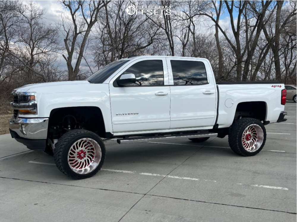2018 Chevrolet Silverado 1500 with 22x12 -44 TIS 561MRL and 33/12.5R22 Predator New Mutant X-rt ...