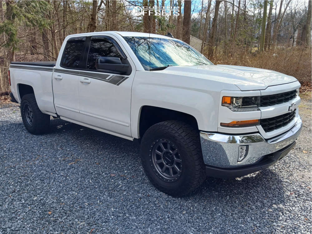2017 Chevrolet Silverado 1500 with 18x9 12 Vision Ojos and 275/70R18 ...