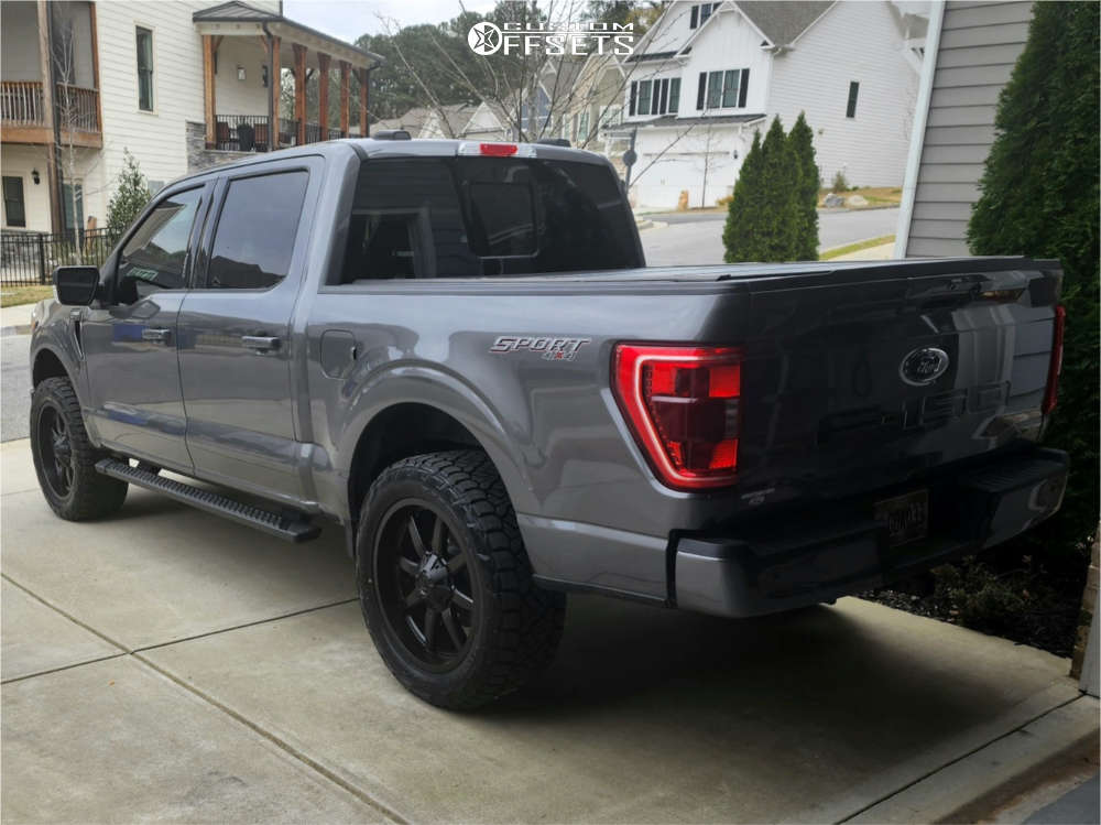 2022 Ford F-150 with 22x9.5 20 Fuel Maverick and 285/55R22 Nitto Recon ...