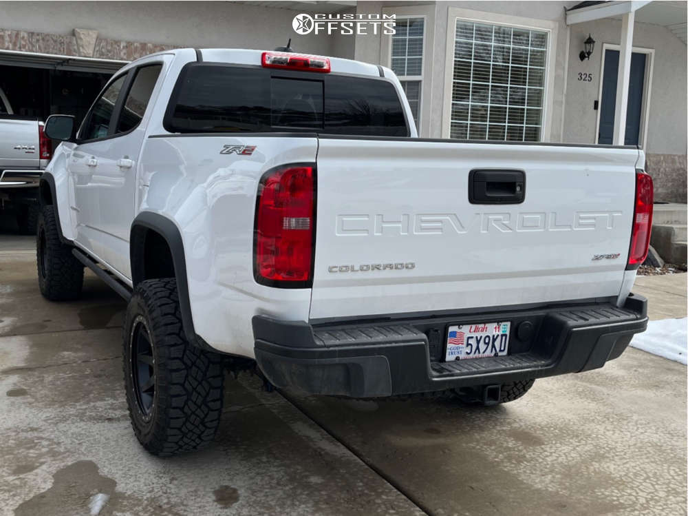 2022 Chevrolet Colorado with 17x8.5 Icon Alloys Rebound and 265/65R17 ...