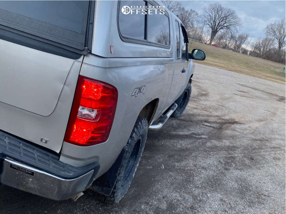 2007 Chevrolet Silverado 1500 with 17x8.5 25 Icon Alloys Six Speed and ...