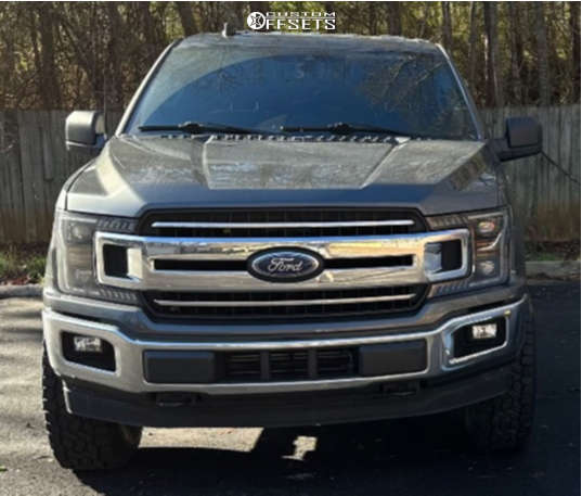 2019 Ford F-150 with 17x8.5 0 Method Mr305 and 35/11.5R17 Toyo Tires ...