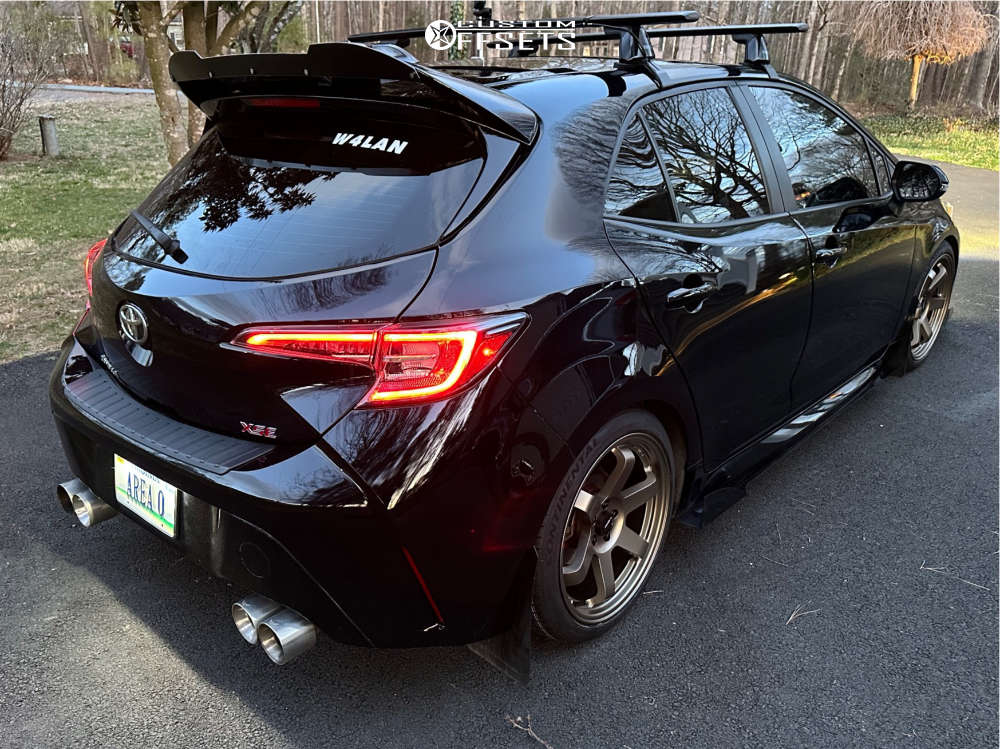 2019 Toyota Corolla with 18x8.5 35 AVID1 Av6 and 225/40R18 Continental ...
