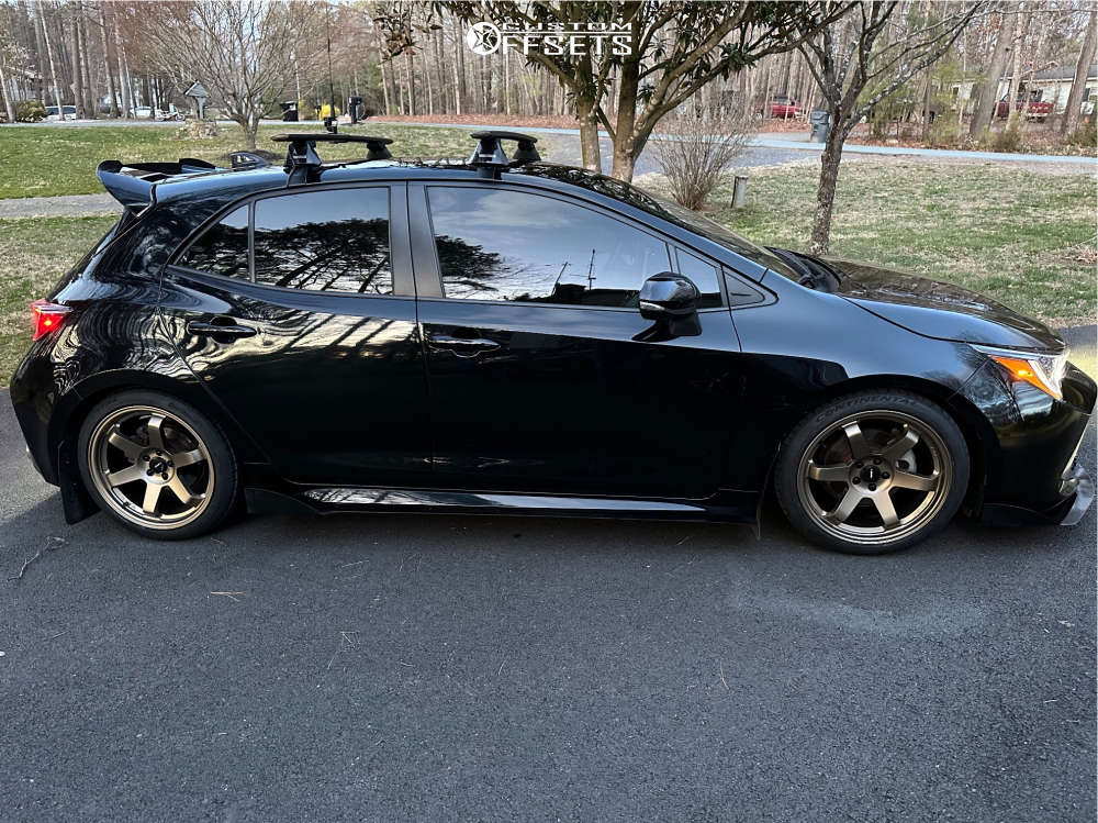 2019 Toyota Corolla with 18x8.5 35 AVID1 Av6 and 225/40R18 Continental ...