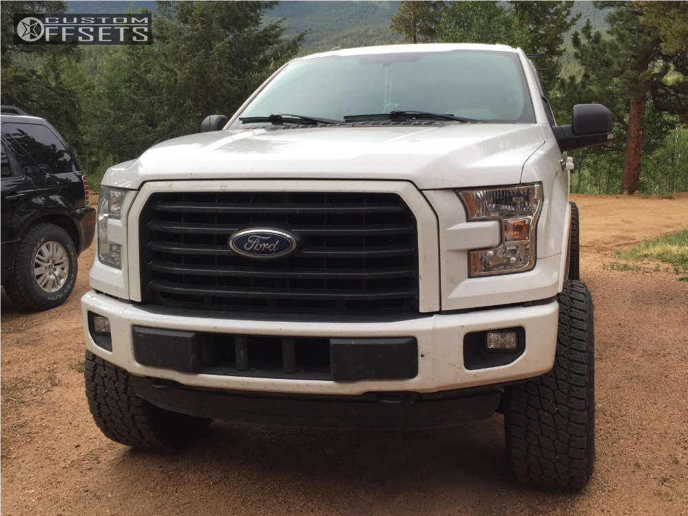 2015 Ford F-150 with 20x12 -44 Dropstars 645b and 35/12.5R20 Nitto ...