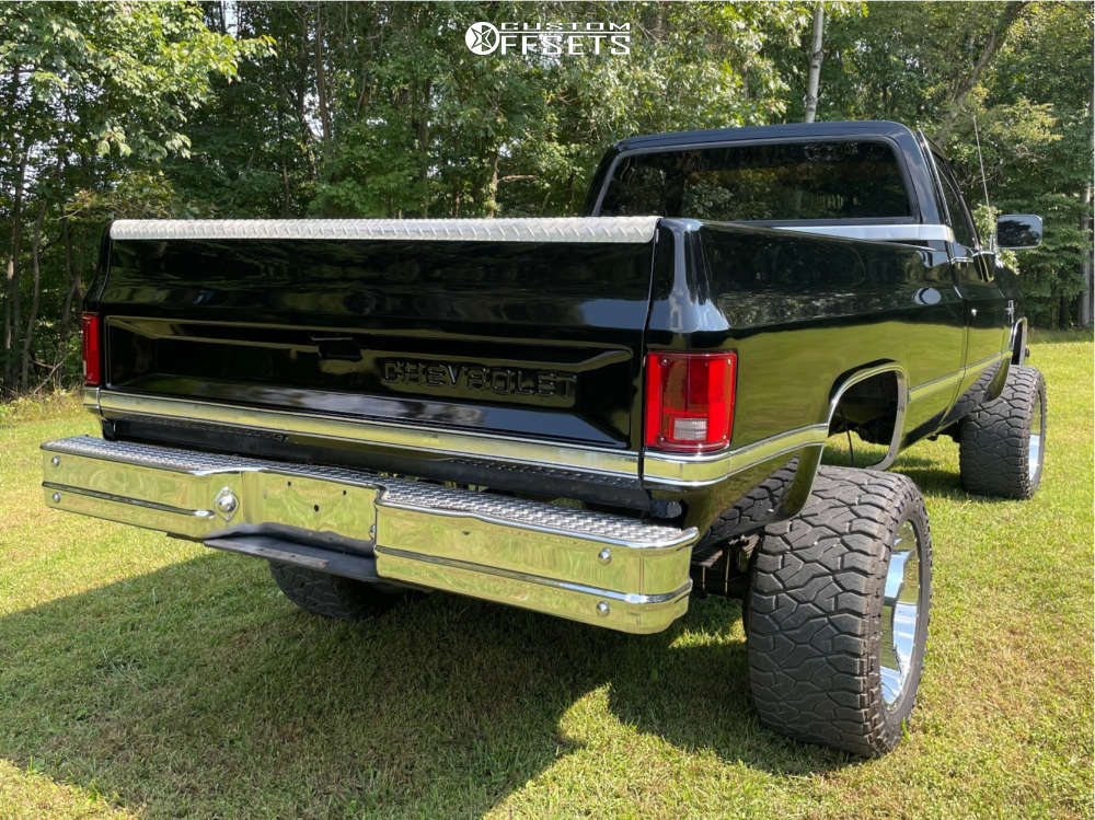 1986 Chevrolet K20 with 20x12 -51 Vision Sliver and 33/14.5R20 Venom ...