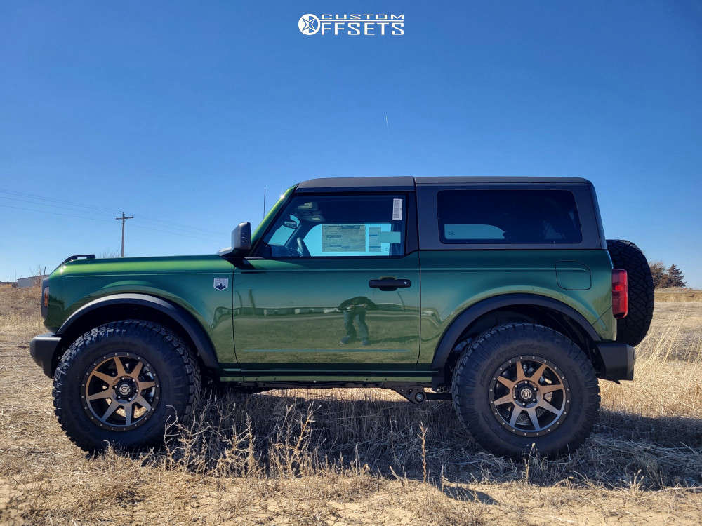 2023 Ford Bronco with 18x9 Icon Alloys Rebound and 285/75R18 Nitto ...