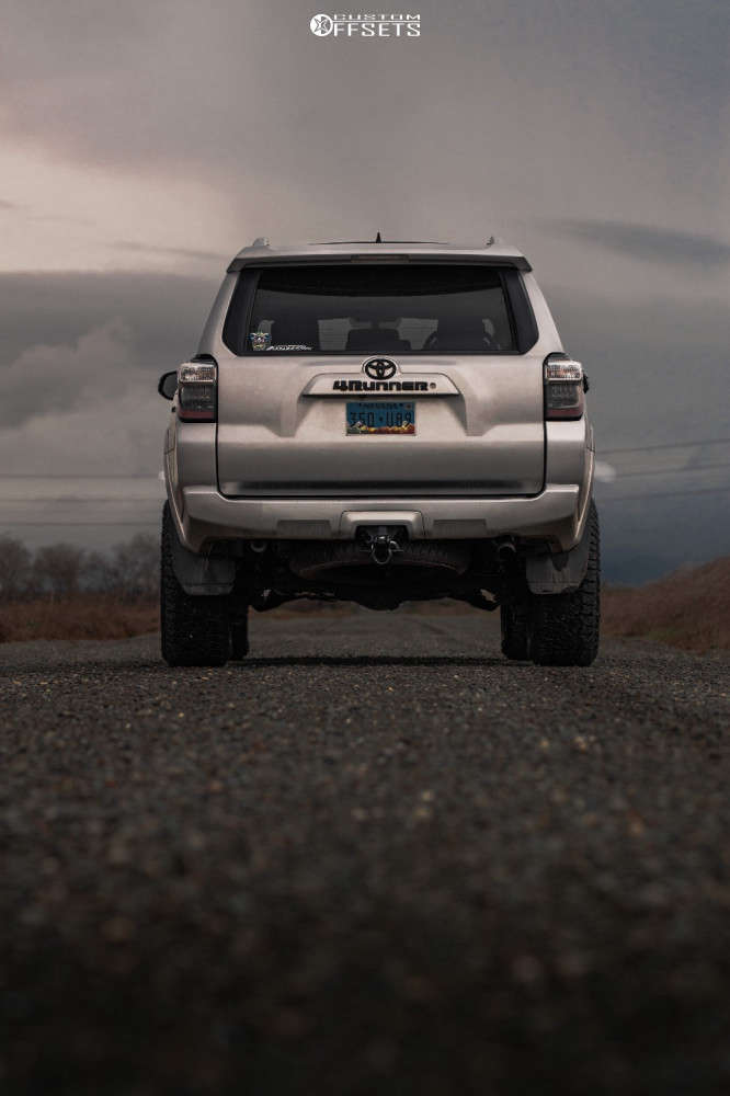 2015 Toyota 4Runner with 17x9 -12 KMC Km542 and 285/70R17 Falken ...