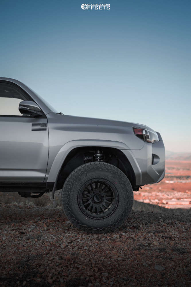 2015 Toyota 4Runner with 17x9 -12 KMC Km542 and 285/70R17 Falken ...