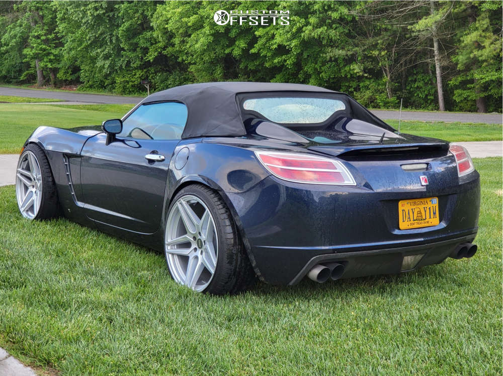 2008 Saturn Sky with 20x10.5 25 ESR Rf15 and 285/30R20 Accelera PHI 2 ...