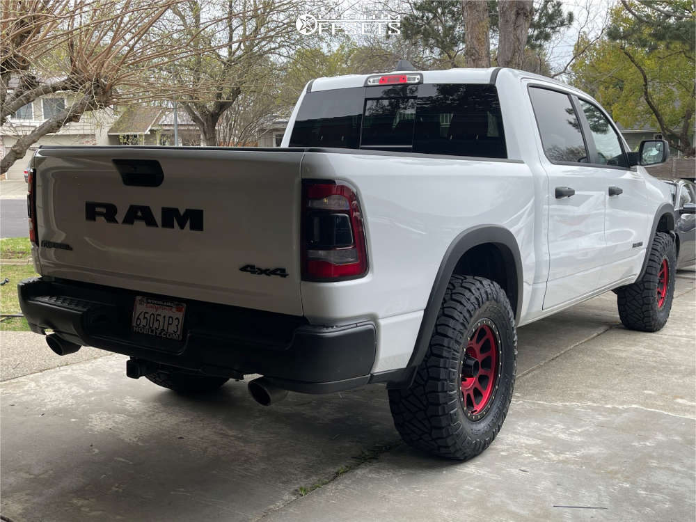 2022 Ram 1500 with 18x9 -12 Method MR305 and 35/12.5R18 Nitto Ridge ...