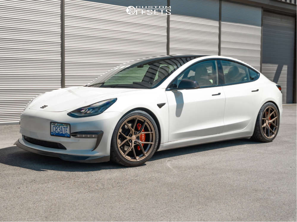 2020 Tesla 3 with 19x9.5 33 Superspeed Rf05rr and 265/35R19 Firestone ...