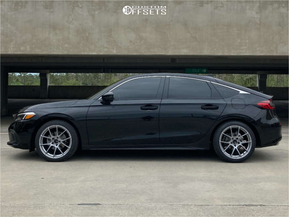 2023 Honda Civic with 18x8.5 38 Enkei Tsv and 235/40R18 Continental ...