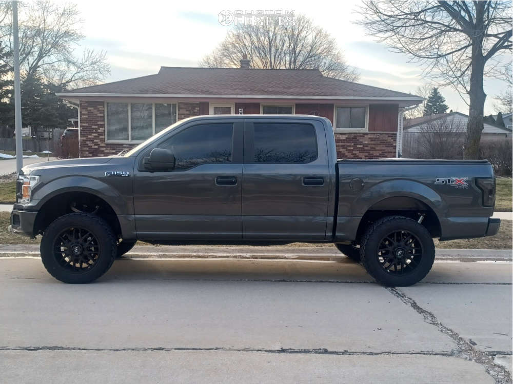 2019 Ford F-150 with 20x9 18 Motiv Offroad Magnus and 275/60R20 Venom ...