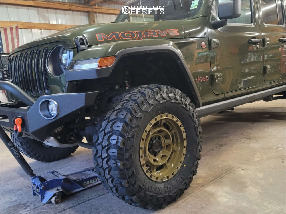 2021 Jeep Gladiator with 17x8.5 -18 Black Rhino Convoy and 35/12.5R17 ...