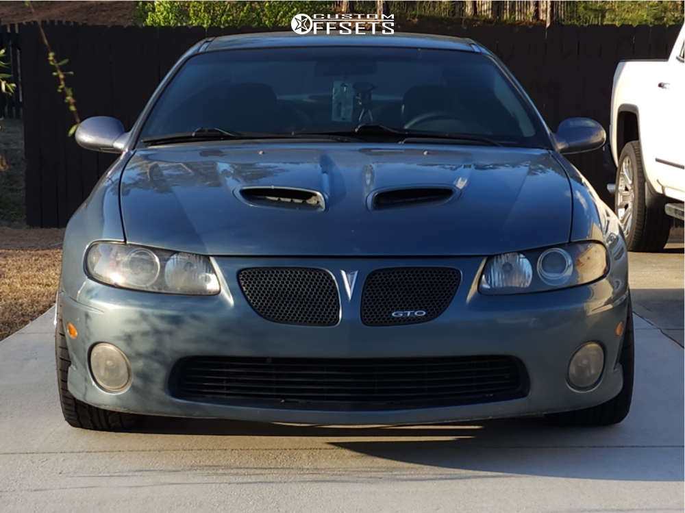 2006 Pontiac GTO with 18x9 35 XXR 526 and 235/40R18 Nitto Nt555 G2 and ...