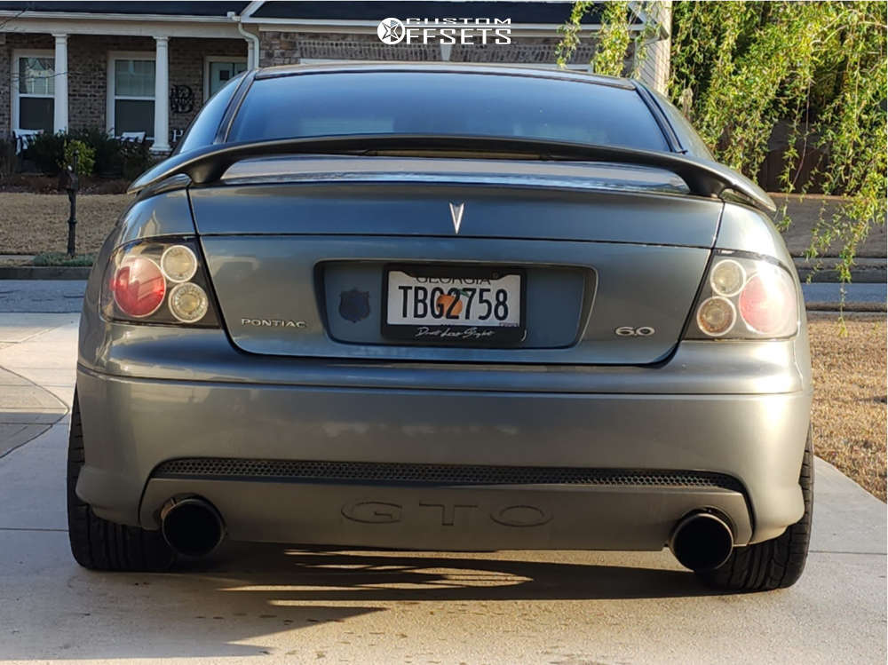 2006 Pontiac GTO with 18x9 35 XXR 526 and 235/40R18 Nitto Nt555 G2 and ...