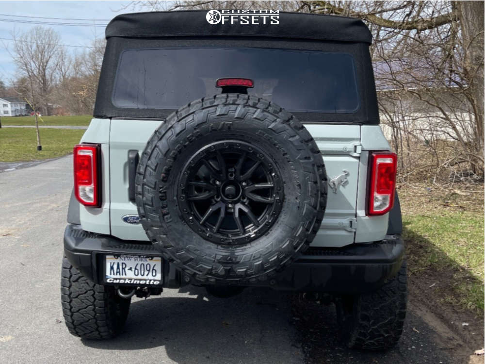 2023 Ford Bronco with 17x9 1 Fuel Rebel 6 and 35/12.5R17 Nitto Recon ...