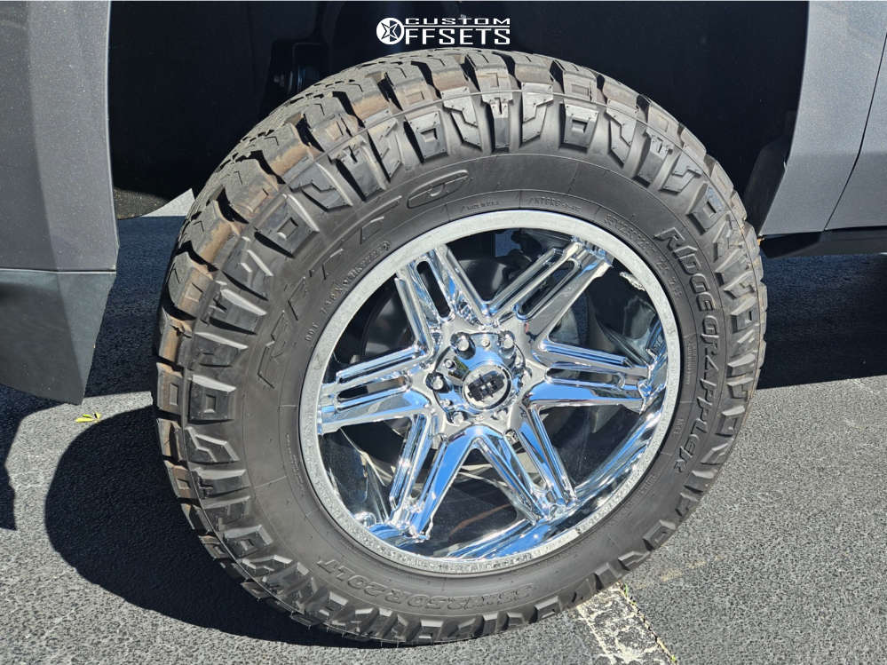 2019 Chevrolet Suburban with 20x10 -25 Vision Razor and 35/12.5R20 ...