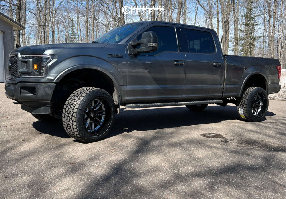 2020 Ford F-150 with 22x12 -51 Cali Offroad Invader and 33/12.5R22 Toyo ...