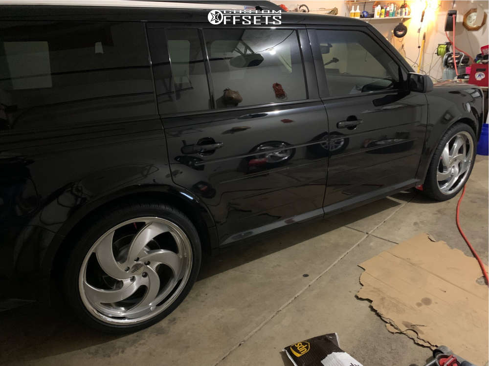 2016 Ford Flex with 22x9 35 Strada Retro 5 and 265/35R22 Vercelli ...