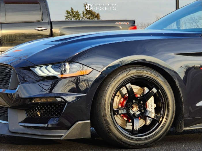 2021 Ford Mustang with 18x10.5 22 Gram Lights 57cr and 275/40R18 Nitto ...