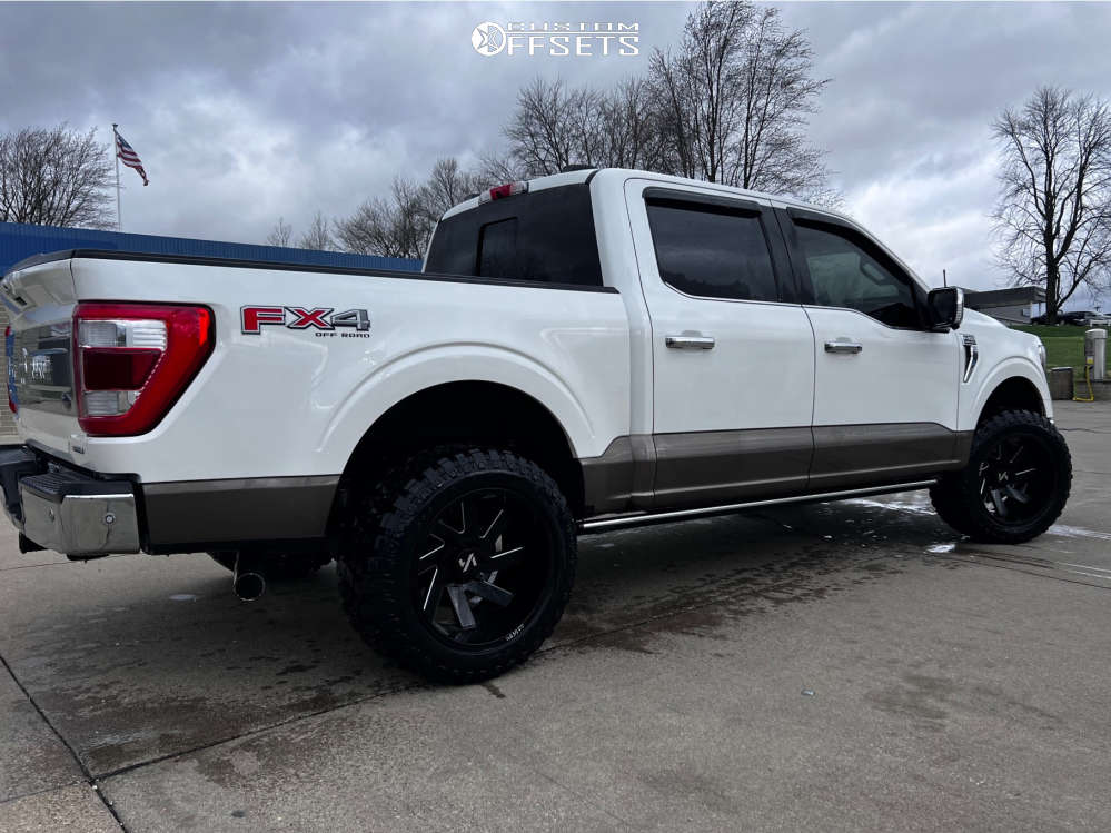2021 Ford F-150 with 20x12 -51 ARKON OFF-ROAD Lincoln and 33/12.5R20 ...